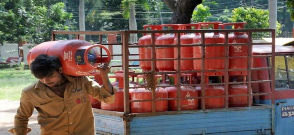 Indane gas customers told not to pay delivery charges - Lotus Times ...