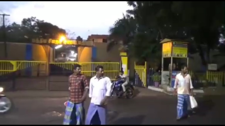 Corona effect brings 51 out of Madurai Jail (Video) - Lotus Times ...